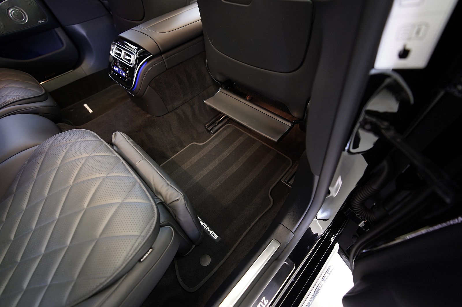 Mercedes-Benz S 450 4Matic lang-amg Mild hybird ! Voll/full ! AMG LINE ...